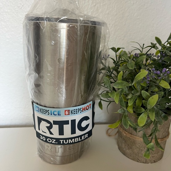 RTIC | Kitchen | New Rtic 3 Oz Double Wall Insulated Tumbler Stainless ...